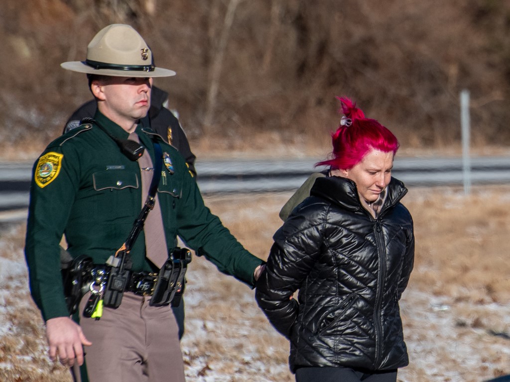 Turnpike traffic stop escalates into high-speed pursuit | News, Sports ...